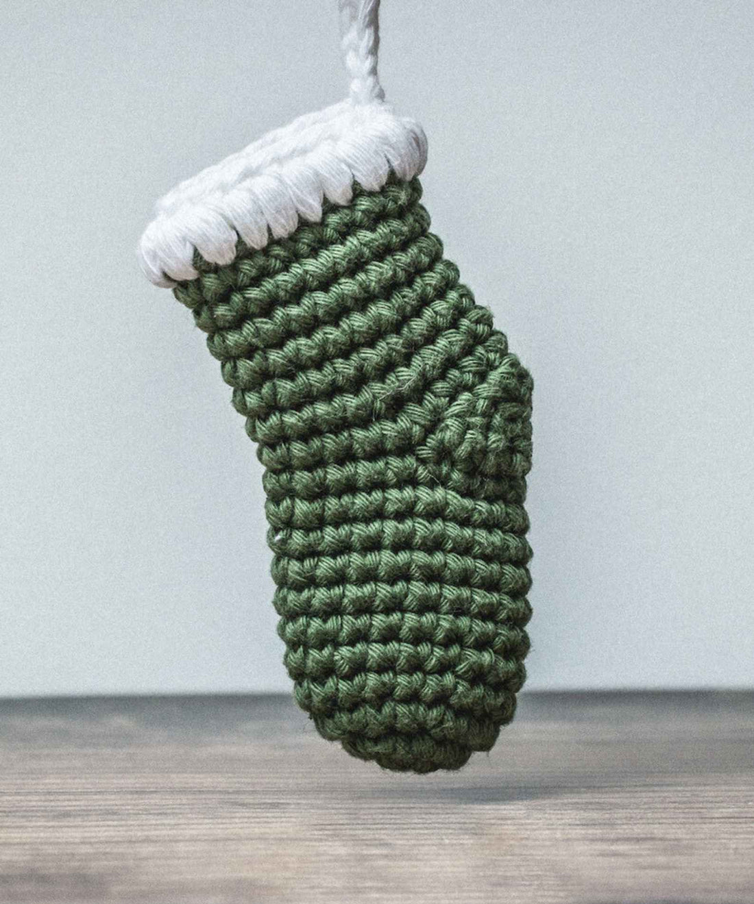 The Keckie Mini Stocking - A free crochet pattern from Sarling Studio